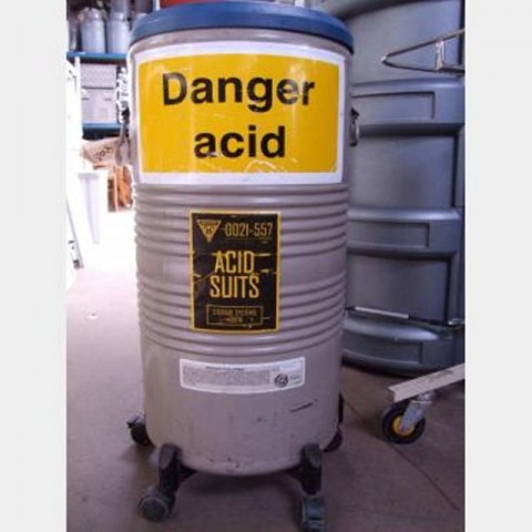 6800080 Plastic Acid Container On Wheels 850X420X420Mm – Stockyard Prop ...