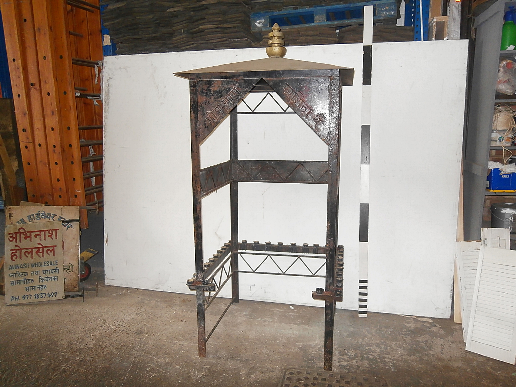 0880083 Indian Temple / Iron ( H 220cm x 102 x 102 ) – Stockyard Prop ...