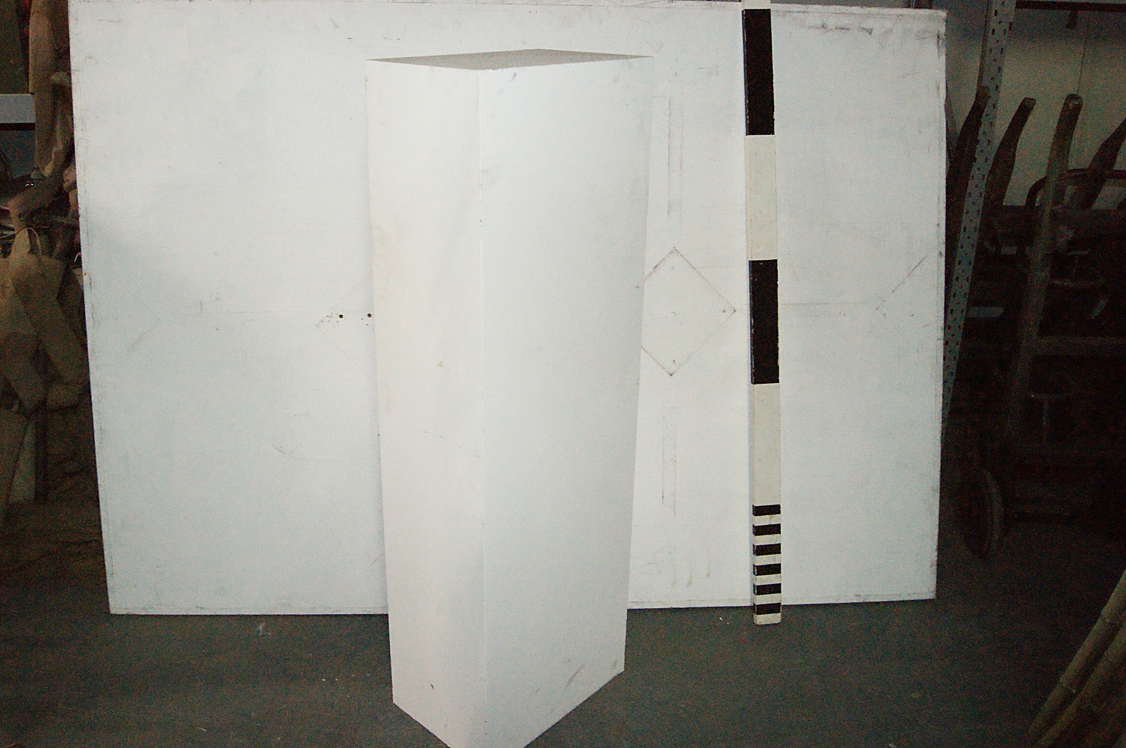 0074147 Wooden Plinth With Rectangular Top ( H 140cm x 45 x 30 ...