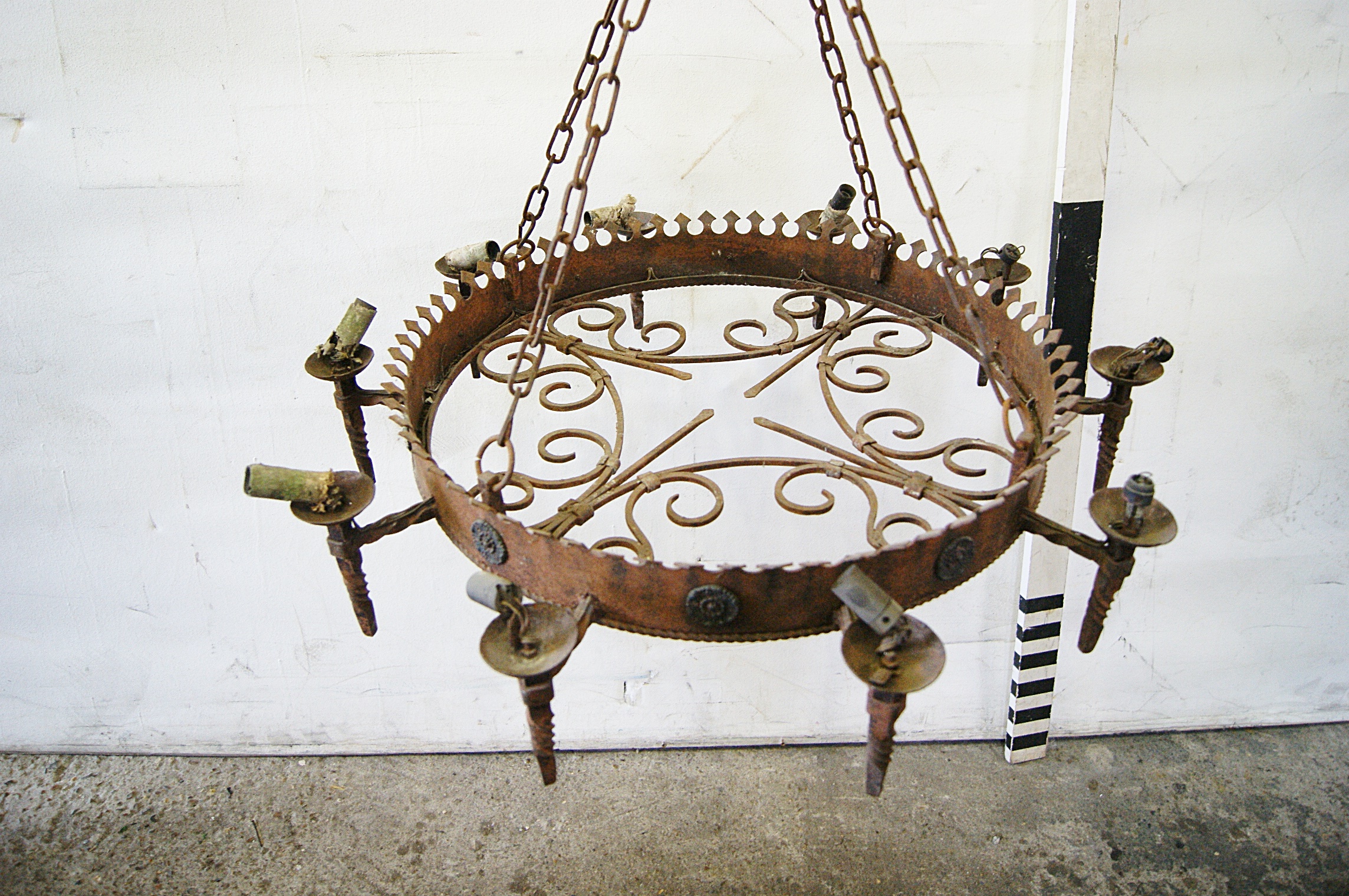 0150061 Old Rusty 10 Lights Chandelier ( H 80cm x Dia 83 ) – Stockyard ...