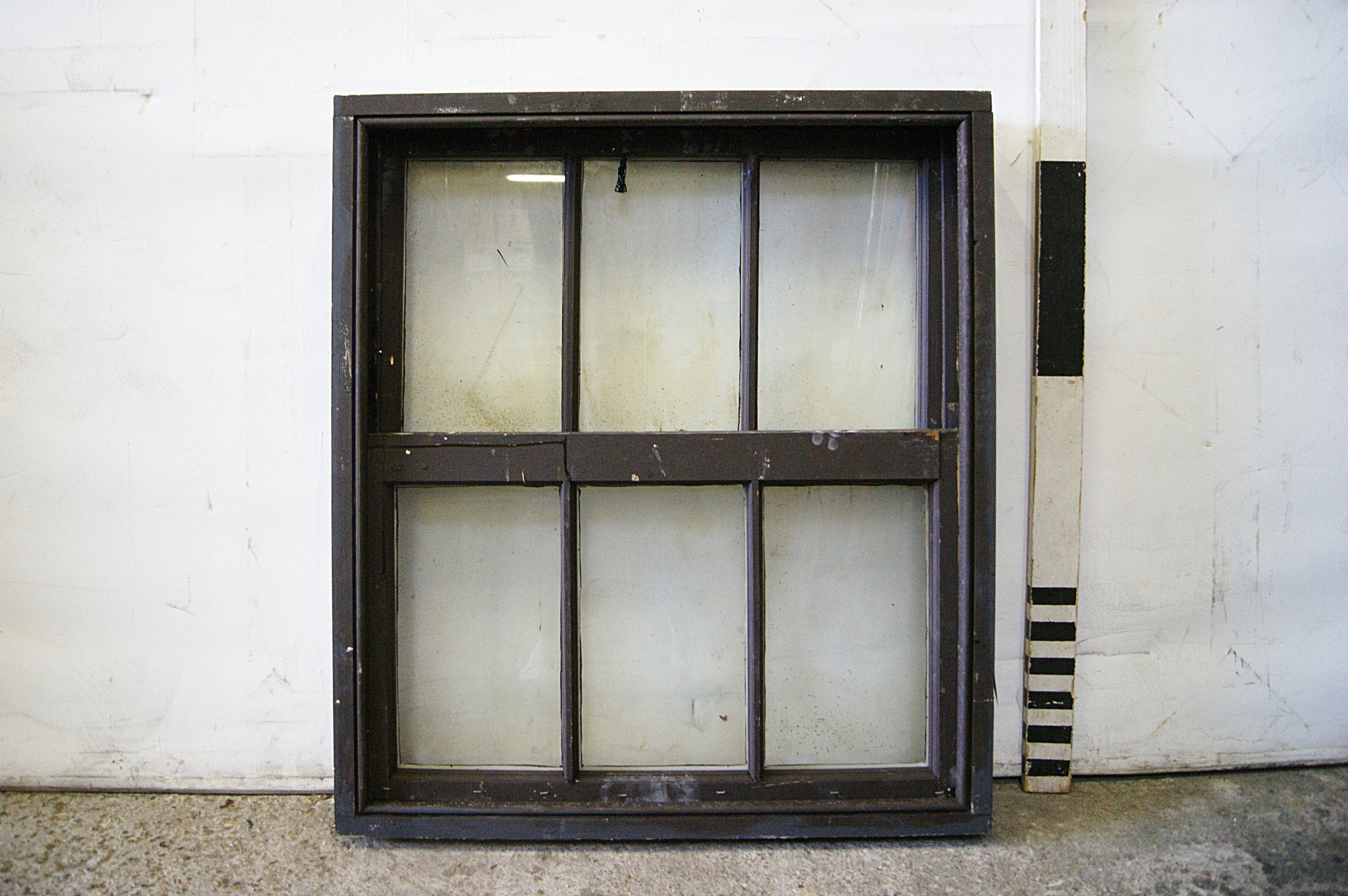 0130106 Small Sash Windows ( H 100cm x 88 ) x 16off – Stockyard Prop ...