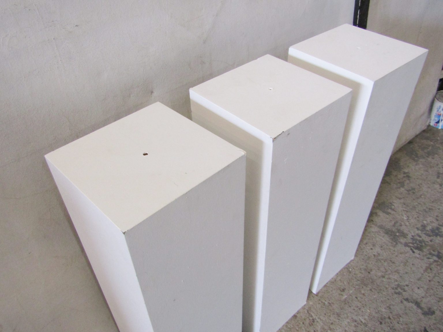 0074181 Wooden Square Top Plinths ( H 89 cm x 25 x 25 ) x 3 off ...