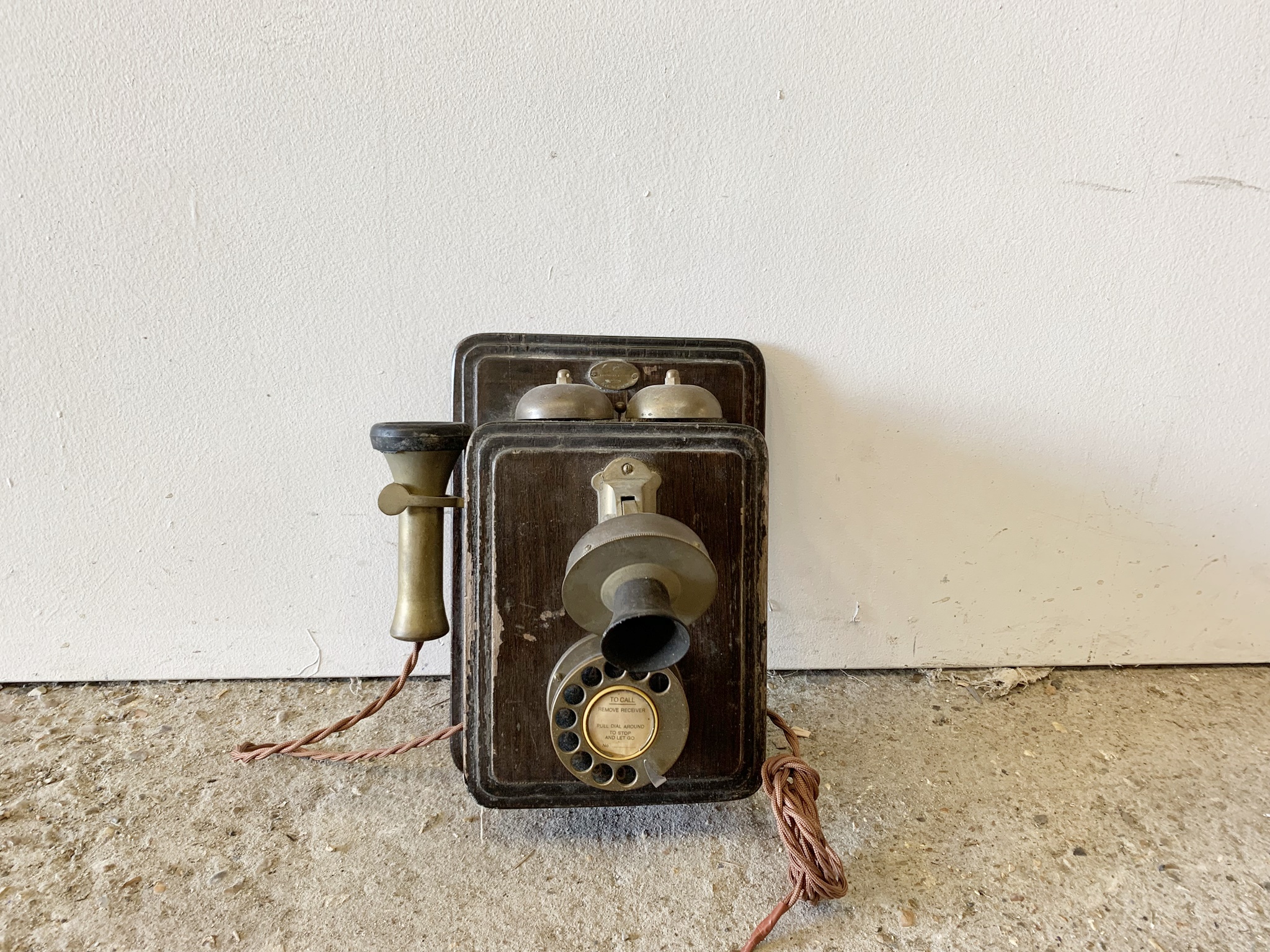 0097156 Period Wall Mounted Telephone With Separate Ear Piece ( H 30 cm ...