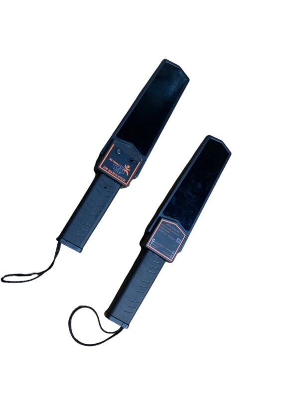 0770087 HM Customs Handheld Metal Detectors ( H 41 cm x 8 x 4 ) x 2 off ...